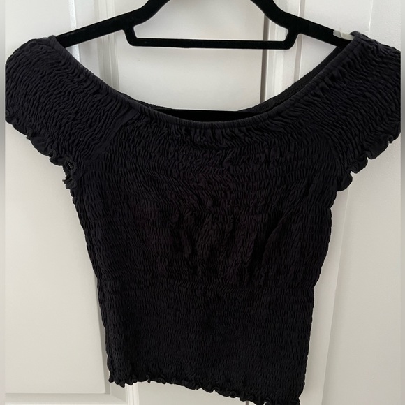 Tops | Black Scrunch Top | Poshmark